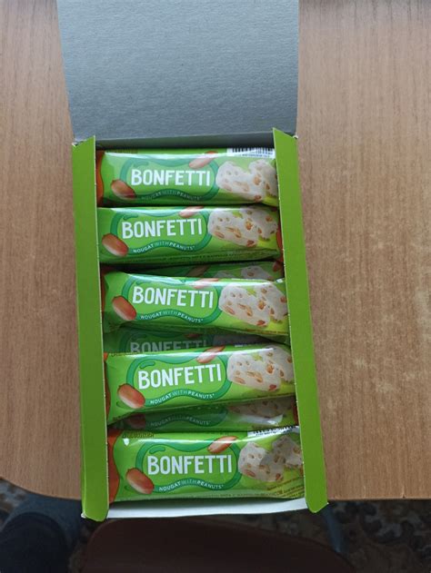 Батончики из жаренного миндаля с карамелью и нугой Nut and Go ...