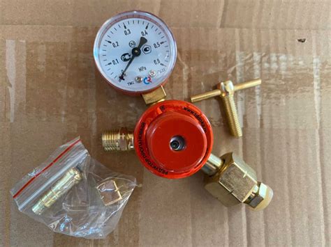 Пропановый кислородный углекислотный редуктор с манометром газовый: 280 ...