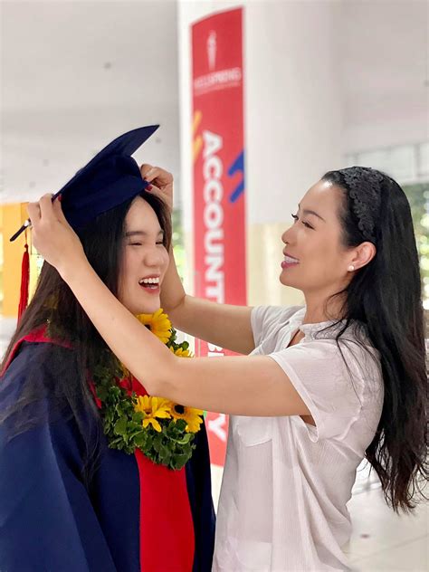 Sau Con G I Mc Quy N Linh D N T Nh L I Ph T S T V V Ngo I Xinh X N C Ng Chi U Cao M C A