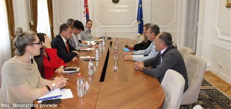 РТК Министар Цветковић разговарао са бившим радницима Застава камиона