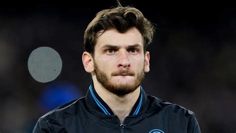 „კვარას მხარდაჭერა სჭირდება“ „ნაპოლის“ ყოფილი ფეხბურთელი