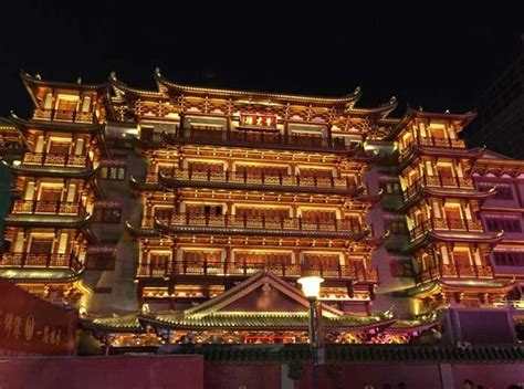 广州市最著名的大佛古寺 是广州人常逛佛寺