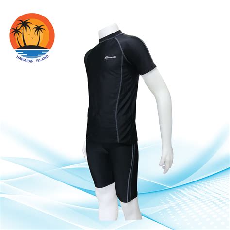 91022 ชุดว่ายน้ำผู้ชาย ชุดว่ายน้ำชายเซ็ท 2 ชิ้น เสื้อแขนสั้นกางเกงขาสามส่วน พร้อมส่ง Tbl