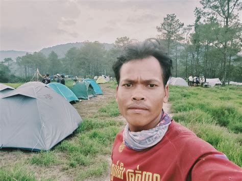 មគ្គទេសក៍ សង្ឃឹមថាវាលស្មៅពណ៌មាស នឹងបន្តអន្ទងចិត្តទេសចរឱ្យបន្តទៅលេងខ្នងផ្សារ