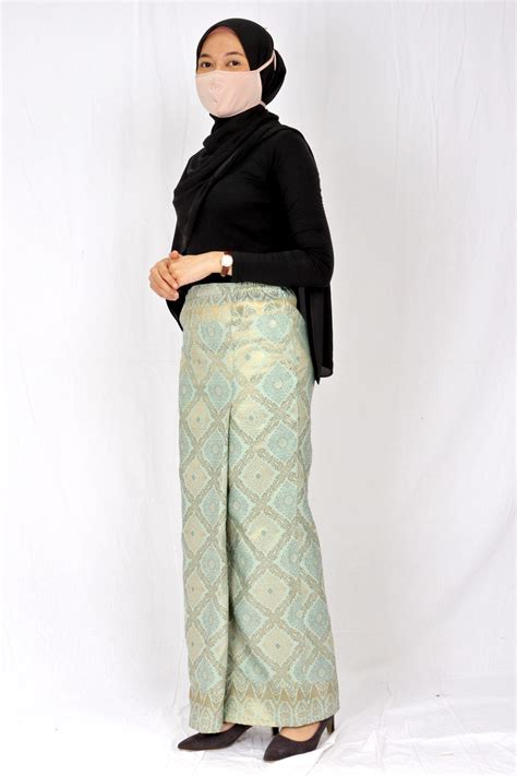 Raeesa Skirt Green Dtenun Klasik By Zibeline Textile Sdn Bhd