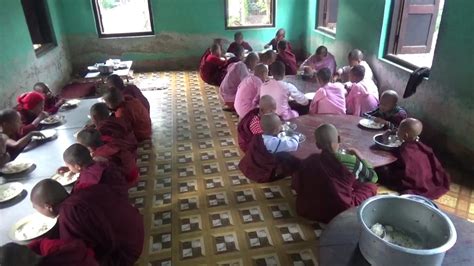 Dvb ငါန်းဇွန် ဓမ္မာရုံဘုန်း တော်ကြီးသင်ပညာ ရေး ကျောင်း သင် ထောက်ကူနှင့် စား သောက် ရေး အခက်ကြုံ