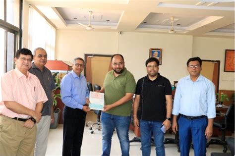 సౌరశక్తితో పనిచేసే చేపల పెంపకం కోసం కొత్త టెక్ లైసెన్స్ ఫిషరీ న్యూస్