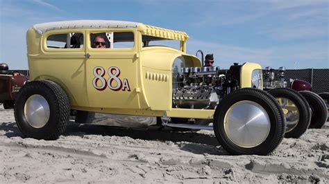 Battle On The Beach Vintage Hot Rod Racing At The 2021 Race Of