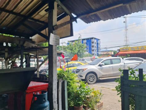 รูป ร้านนิวตุ๊ก สาขา 1 สาขา 1 ตรงข้ามซอยโรงเรียนอนุบาลปทุม