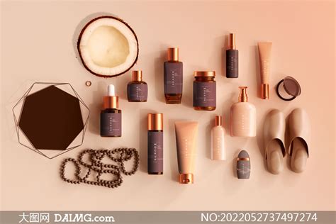 造型各异的护肤品包装效果样机模板大图网图片素材