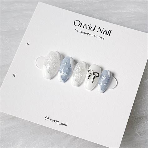 신상🩵☃️트윈스노우 네일팁ㅣ수제네일팁ㅣ겨울네일ㅣ눈꽃네일ㅣ글리터네일ㅣ웨딩네일ㅣ크리스마스네일 에이블리