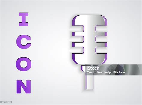 회색 배경에 격리된 용지 절단 마이크 아이콘입니다 공기 라디오 마이크 마이크에 스피커 기호입니다 종이 아트 스타일 벡터 3차원 형태에 대한 스톡 벡터 아트 및 기타 이미지