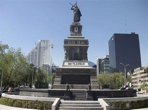 Esculturas De La Cdmx Desde El Caballito A La Giganta