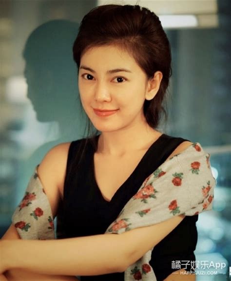 还记得《爱情公寓2》里的秦羽墨吗，她现在长这样了！