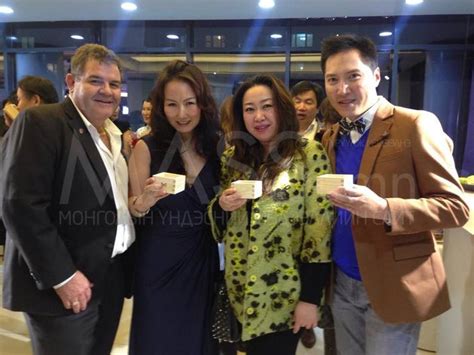 Хакухо М Даваажаргалын “Мөнххада” компанийн үзэсгэлэнгийн танхим нээлтээ хийв