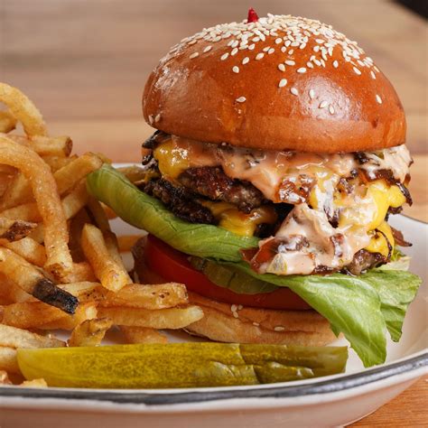 Bubbys 🍔 The Double Bubby 20 Is Made With Two In House