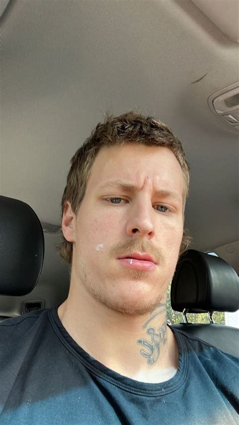 Pin By Corvan Van On Faces Beautiful Men Poses For Men Men