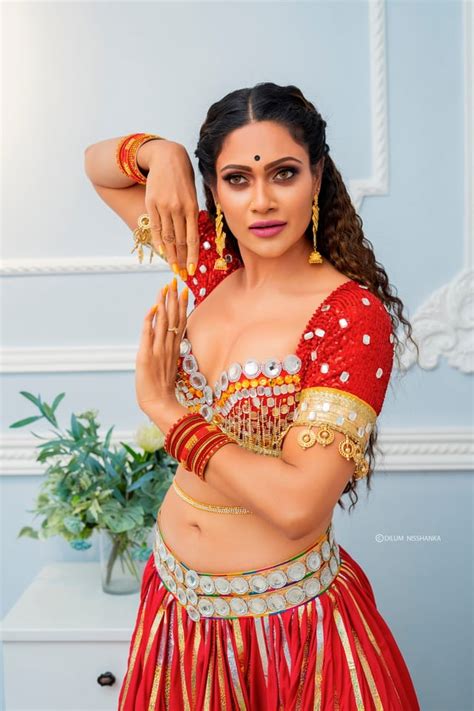 Chulakshi Ranathunga Rsexygirlslk