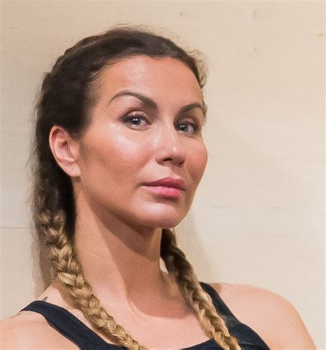 Ana Gruica Uglešić Tople Papuče Koje žene Vole Nositi Umjesto Tenisica