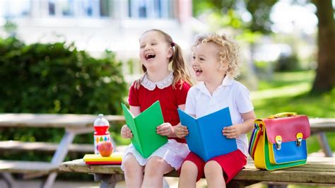 Училищна готовност Какво се очаква да може първокласникът на 15 септември Life Dir Bg
