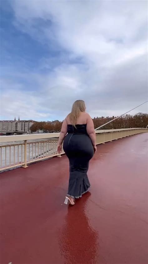 Ssbbw Frenchie Foodie Thot Virginiegrossat Rfemalefittofat