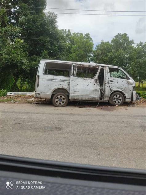 သထုံတွင် ညအချိန် ပြောင်းရွှေ့နေသည့် တပ်မိသားစုဝင်များ လိုက်ပါသော ကား ပစ်ခတ်ခံရပြီး ၄ ဦးထက်မနည