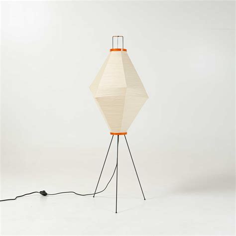 Isamu Noguchi Akari Floor Lamp Model 13a At 1stdibs Akari 13a
