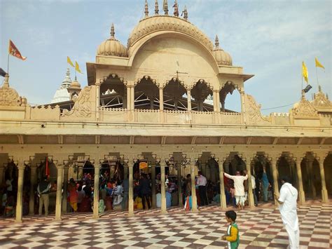 Barsana Shri Radha Rani Temple Mathura Alles Wat U Moet Weten