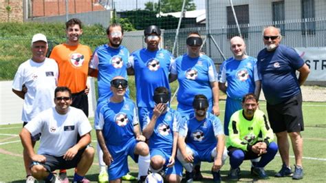 Non Vedenti La Squadra Sanremese Di Calcio A Cinque Sfiora Lo Scudetto Il Secolo Xix