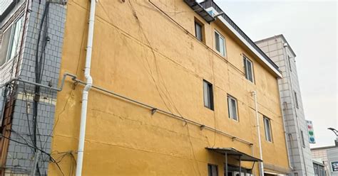 친절하고 꼼꼼하게 진행해주시며 가격이 너무 합리적입니다 처음에 작업하고 마음에 들어서 다른건물에도 진행했습니다 강추드려요~ 숨고 숨은고수