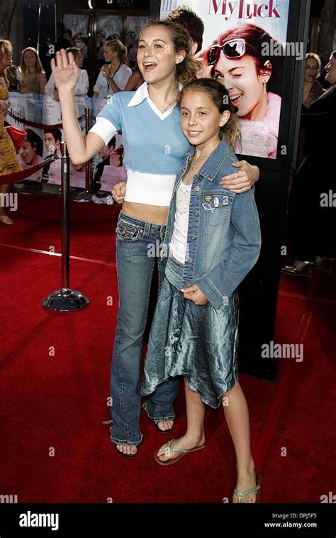 Alexa Vega Makenzie Vega Luck Fotos Und Bildmaterial In Hoher