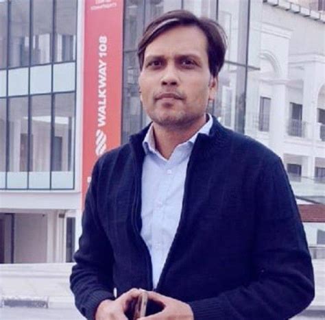 Vivek Kumar Tripathi