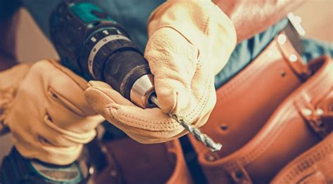 A Beginners Guide On How To Use A Cordless Drill