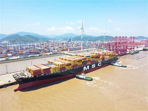 宁波舟山港再添“一带一路”新航线