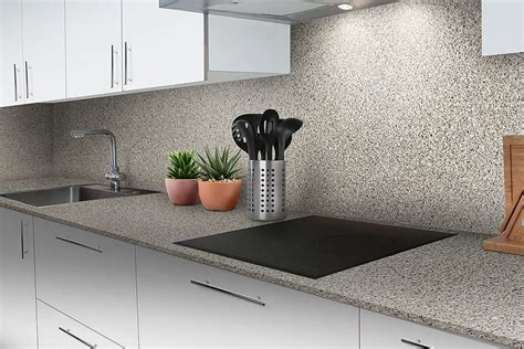 سنگ کورین چیست؟ بررسی مزایا و معایب این سنگ مصنوعی Veraberto