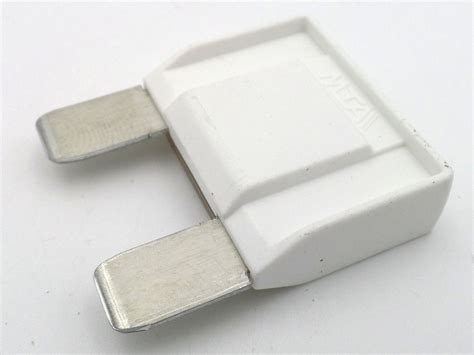 Automotive 80 Maxi Blade Vehicle Circuit Protection Fuse