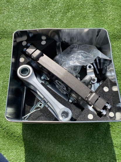 New Oem Yamaha 250f Triple Clamp And Linkage