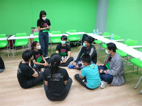 สาขาวิชากายภาพบำบัด สำนักวิชาสหเวชศาสตร์ จัดค่ายเปิดบ้านกายภาพบำบัด ปี 2566 ณ มหาวิทยาลัยวลัย