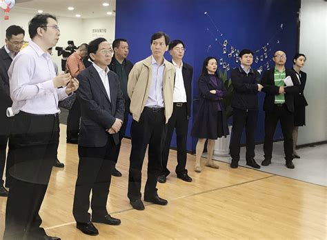 成都市常务副市长谢瑞武调研医联