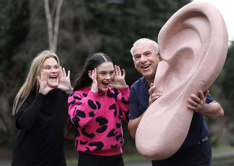 Úna Walsh Tony Ward And Dr Sabrina Brennan Join Forces For World