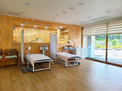 재활물리치료 라포레실버요양원