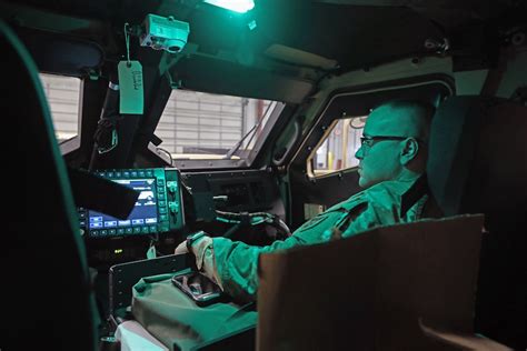 2 Airmen Attend JLTV OPNET For First Time 75th U S Army Reserve Innovation Command Article View