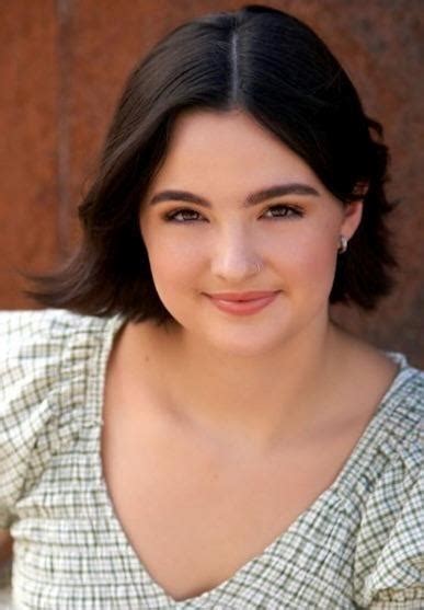 Malia Schonfeld Female Actor Donna Baldwin Agency