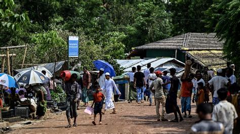 မြန်မာနဲ့ ဘင်္ဂလားဒေ့ရှ်က ဒုက္ခသည်တွေကို ယူရို ၁၀ သန်းခွဲ Eu ထပ်တိုးကူညီ — မြန်မာဌာန