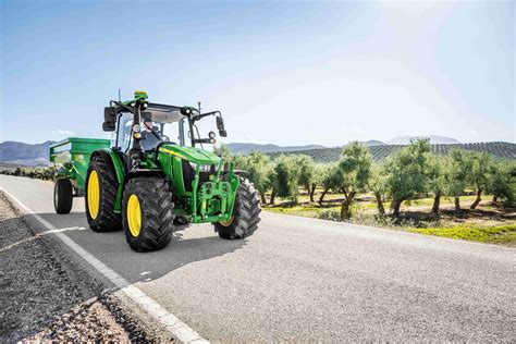 John Deere Introduces New 5m Tractor Lectura Press