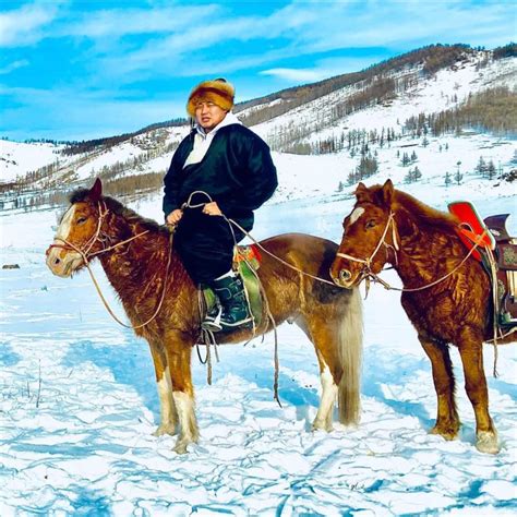 Эрийн 2012 оны Боксын залуучуудын Дэд Аварга 2013 оны Боксын залуучуудын “УЛСЫН АВАРГА” 2020