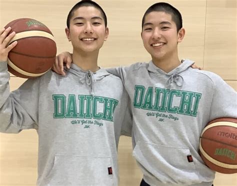「2人は同じ人間」がツインズ感覚。宮本兄弟が100人越えの大所帯を仕切る。宮本聡 ・耀福岡第一3年） Bubus Eye