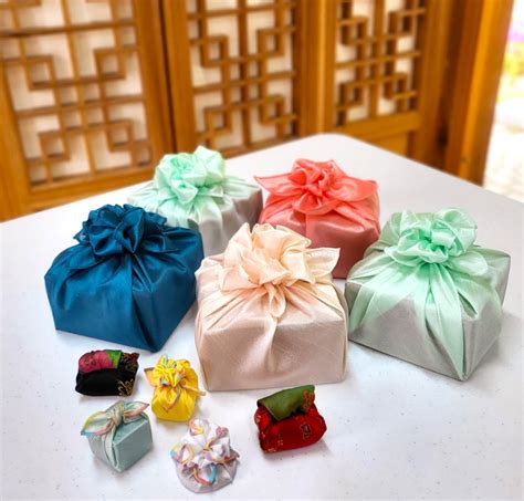 보자기 포장과 미니 마그넷 만들기 돈의문박물관마을 한옥 예술 체험