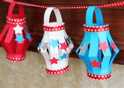 Ялинкові іграшки з паперу своїми руками ідеї з фото новорічних поробок 2021