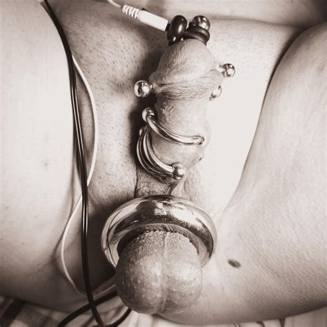 From Earlier Today I Love The Feeling Of Weight Plus Electricity Relectroerotic